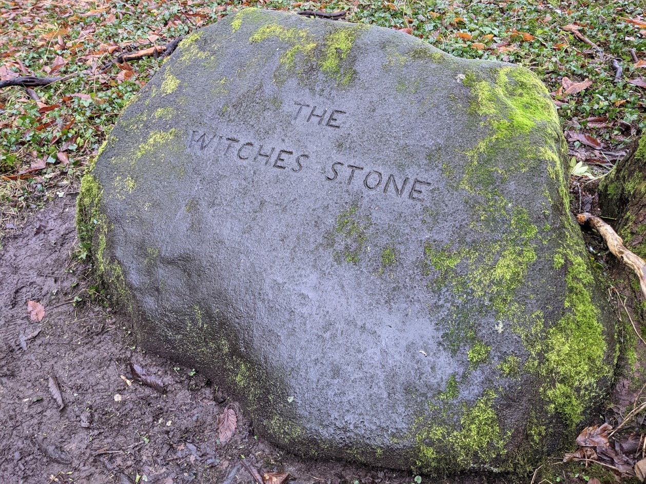 When witches were burned at the stake – Kinneil
